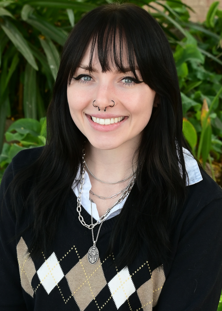 Emily Webb's Instagram, Twitter & Facebook on IDCrawl